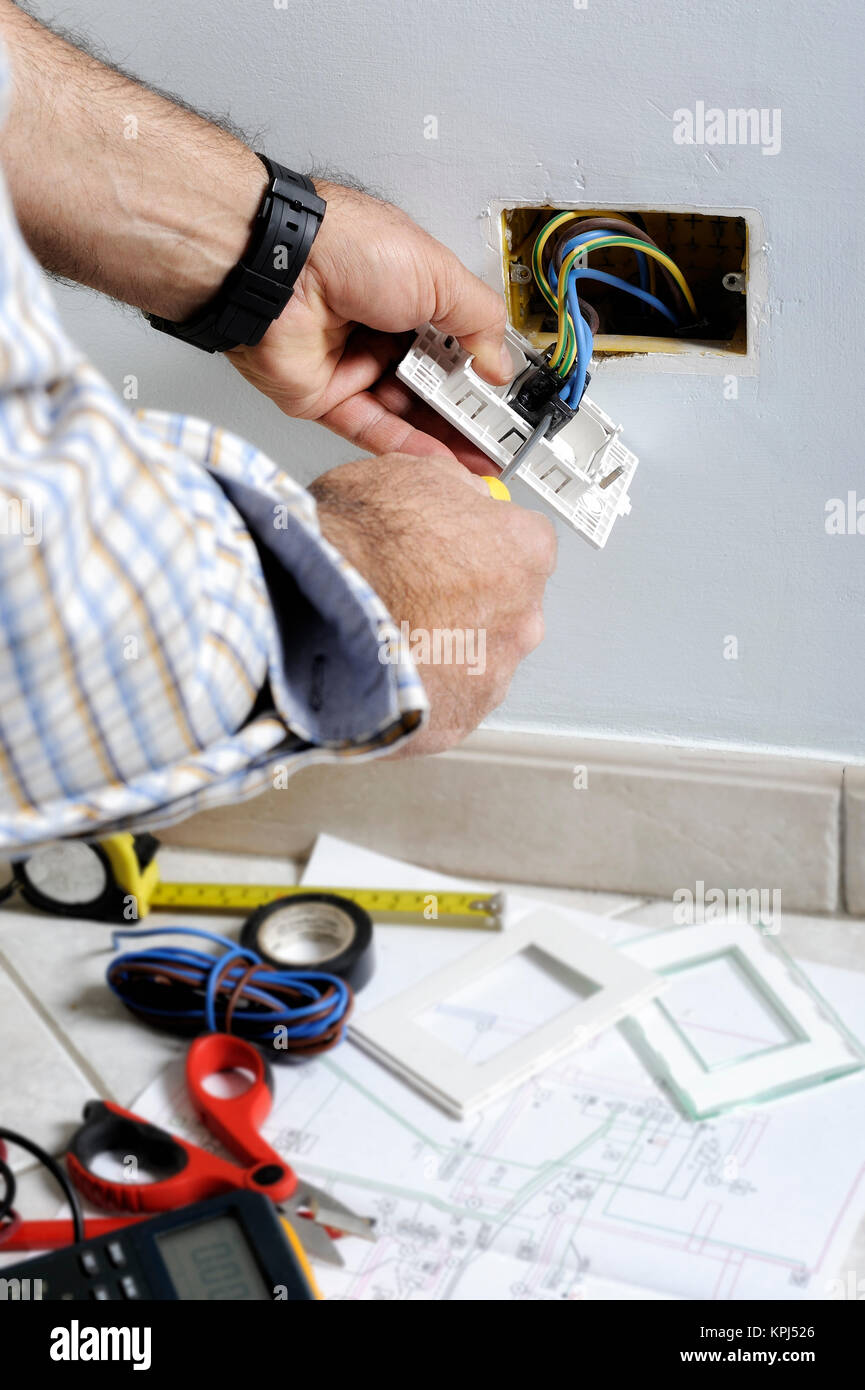 Electrical sockets laboratory hi-res stock photography and images - Alamy