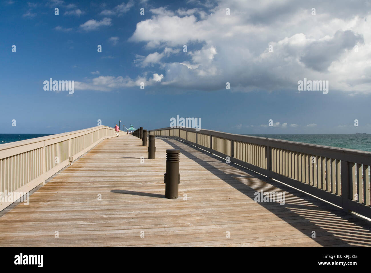 USA, Florida, Pompano Beach: Pompano Beach Pier / Daytime Stock Photo ...