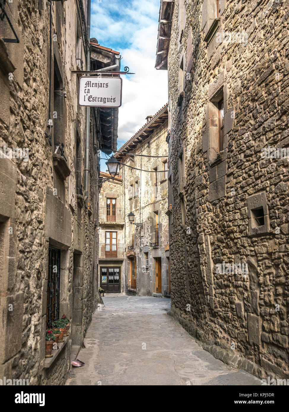 Rupit spain hi-res stock photography and images - Alamy