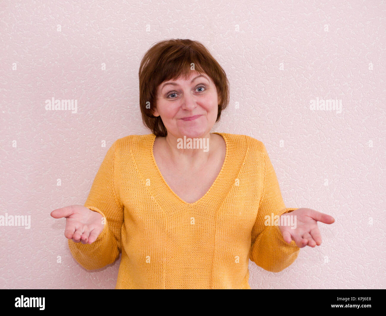 Face friendly granny hi-res stock photography and images - Alamy
