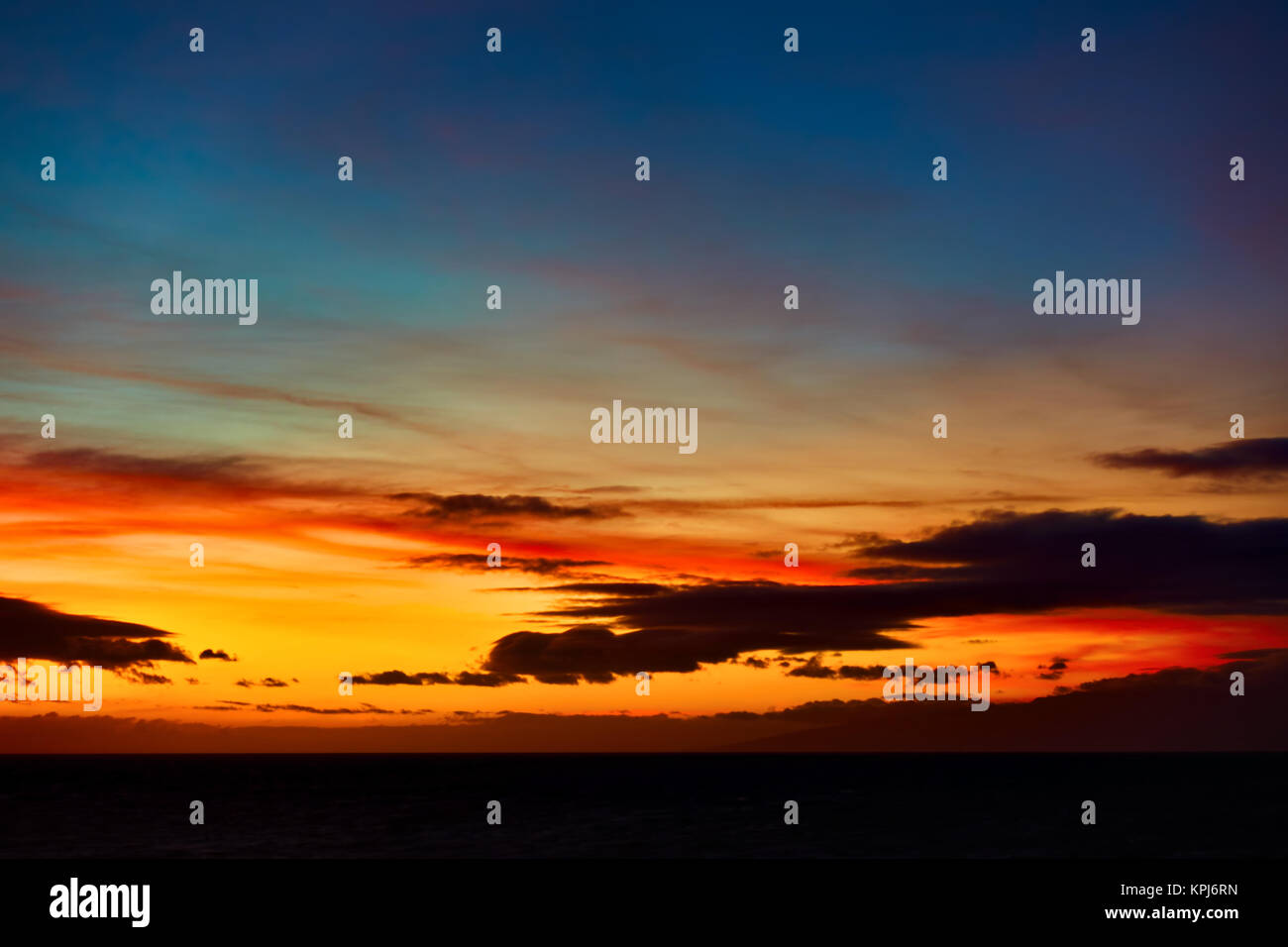Sunset view over ocean colorful hi-res stock photography and images - Alamy
