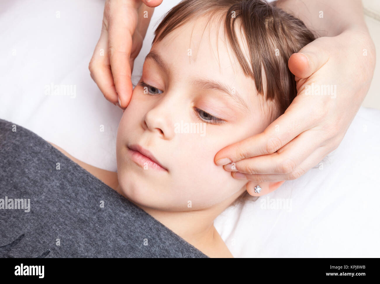 Age manipulation hi-res stock photography and images - Alamy