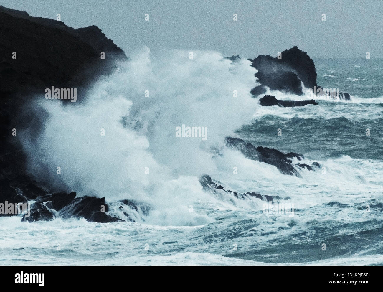 Gull rock pentire headland newquay hi-res stock photography and images ...