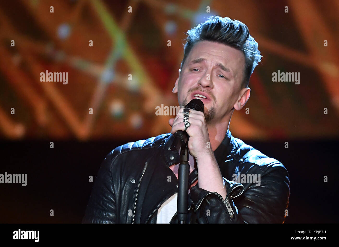 Chemnitz, Germany. 14th Dec, 2017. German singer Ben Zucker performing ...