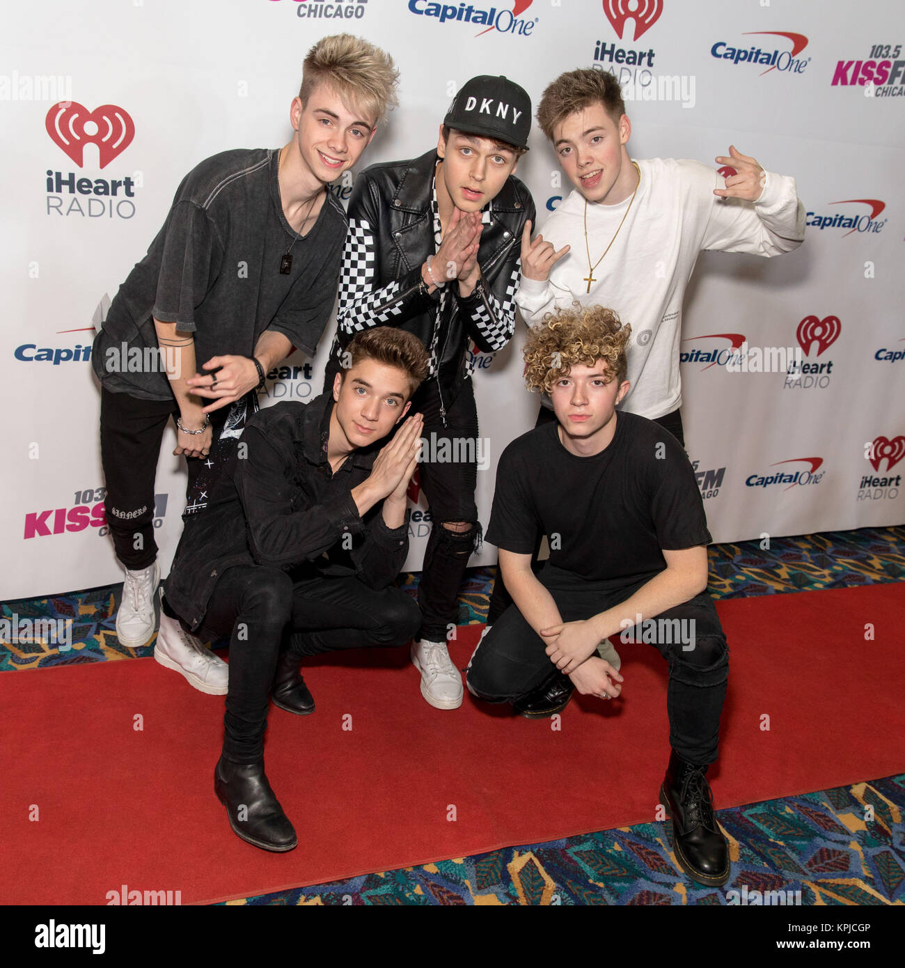 Rosemont, Illinois, USA. 13th Dec, 2017. CORBYN BESSON, JONAH MARAIS ...