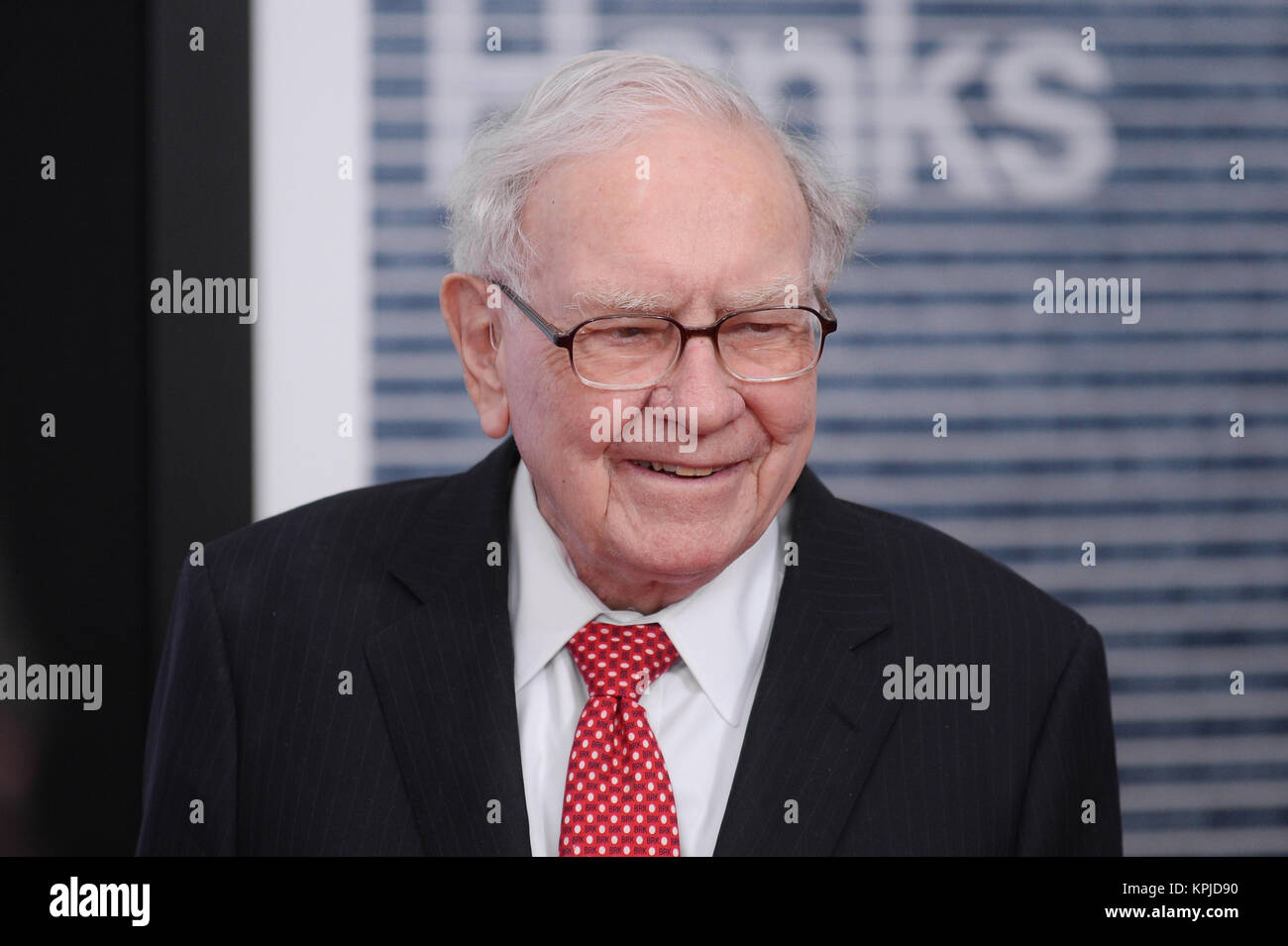 Warren buffett hi-res stock photography and images - Alamy