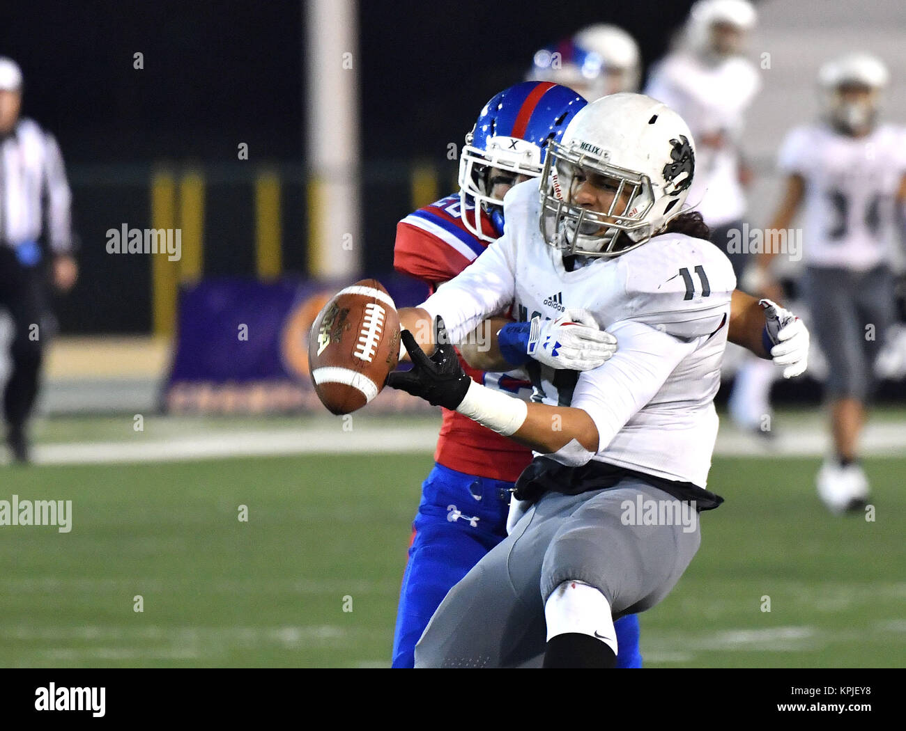 Sacramento, CA. 15th Dec, 2017. Helix Highlanders Michael Shawcroft #11 ...