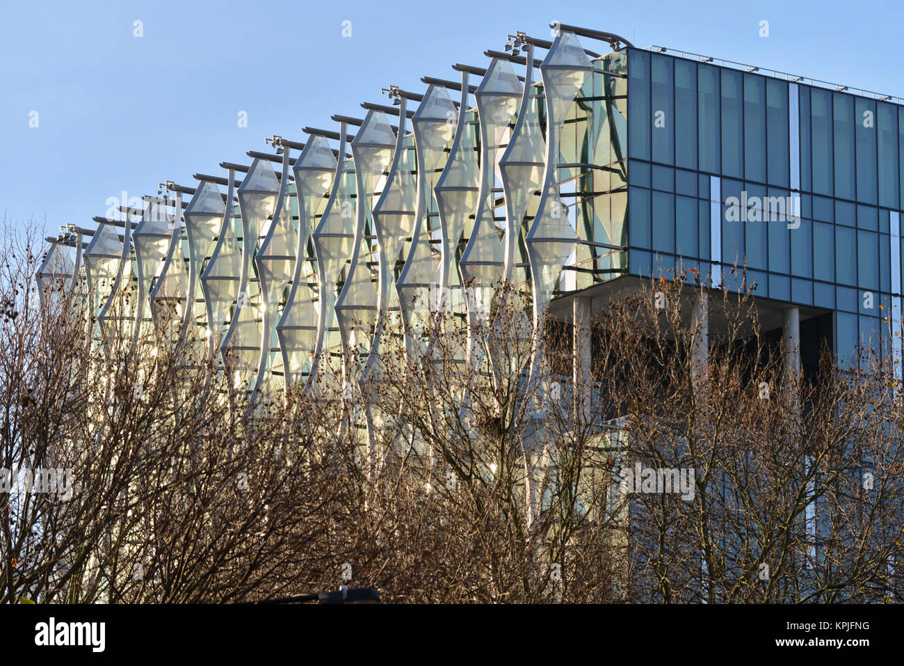 Wandsworth, London, UK. 16th December 2017. The new US Embassy in ...