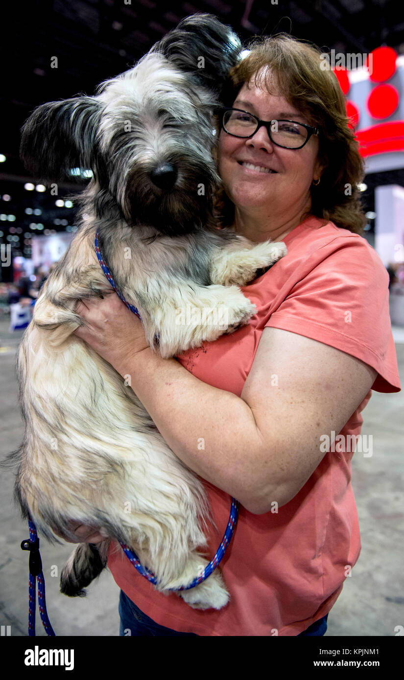 Orlando, Florida, USA. 16th Dec, 2017. ERIN SHAW and her Skye Terrier ...