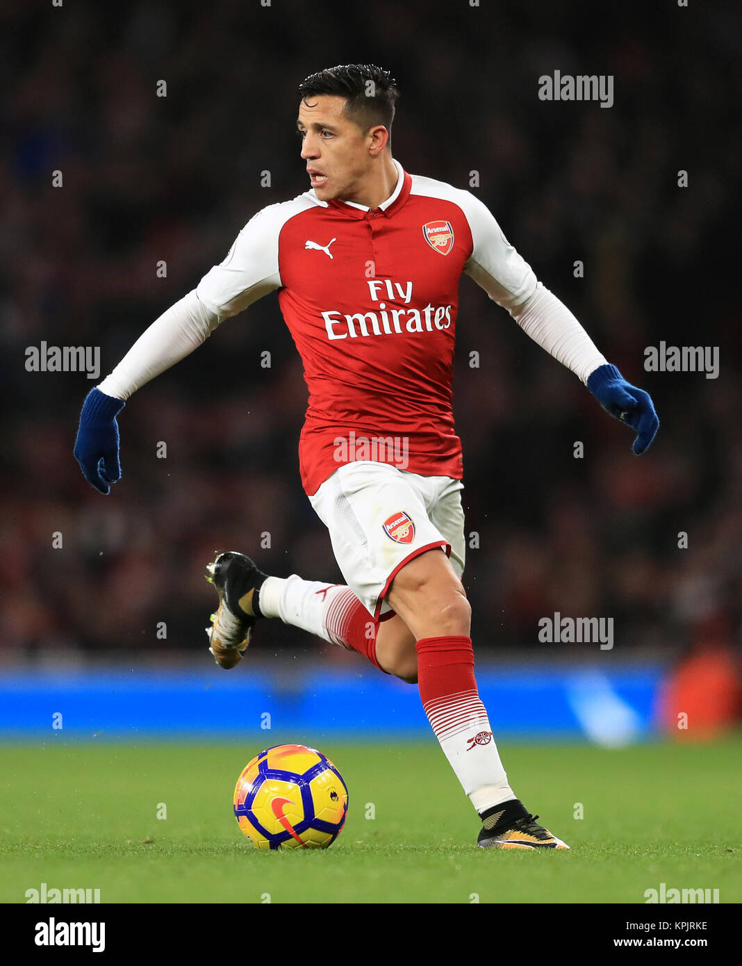 Alexis Sanchez, Arsenal Stock Photo - Alamy