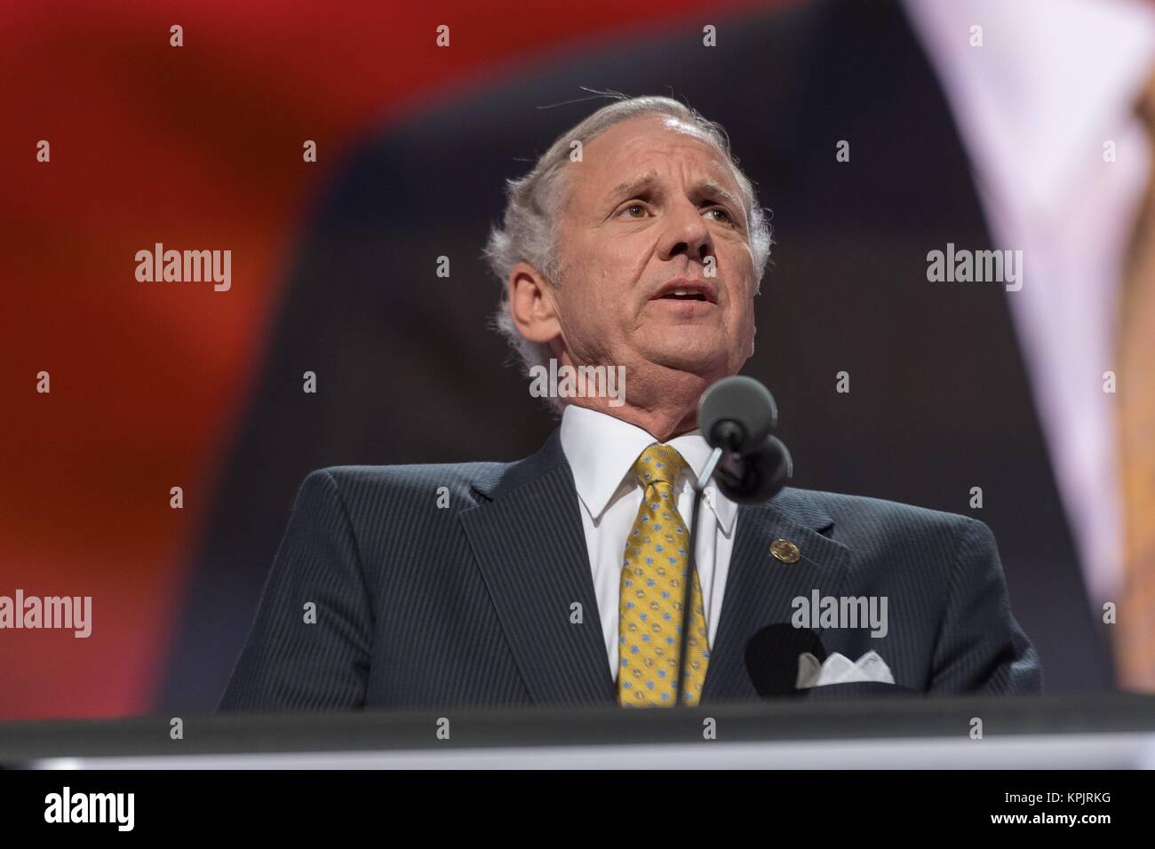 Lt Gov Henry Mcmaster Of South Carolina Addresses Delegates During
