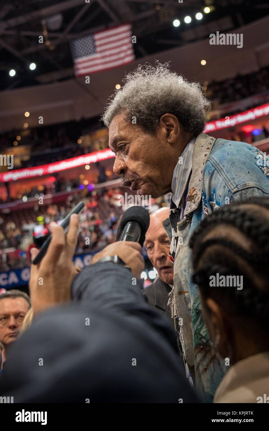 Don king hi-res stock photography and images - Alamy