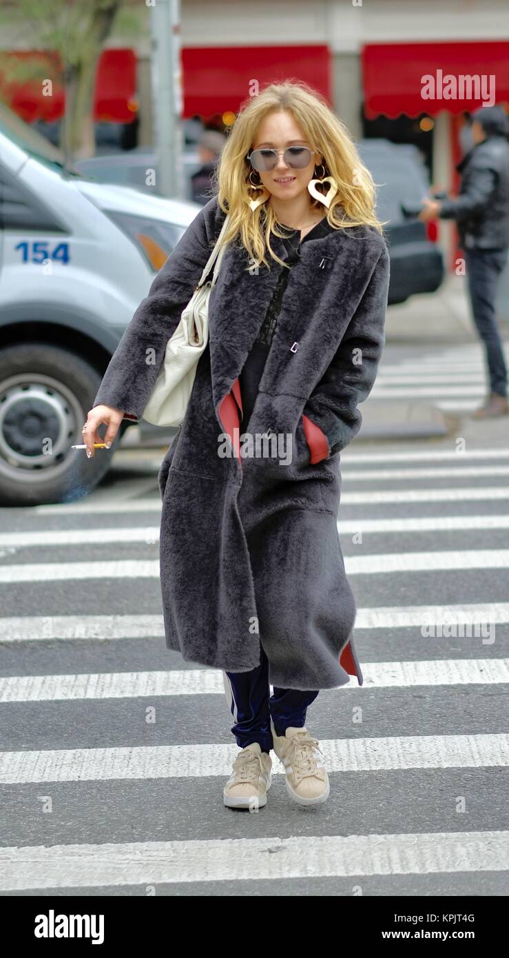 Juno Temple walking in TriBeCa smoking a cigarette Featuring: Juno ...