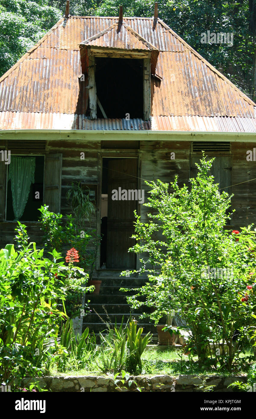Abandoned local house, La Digue, Seychelles Stock Photo - Alamy
