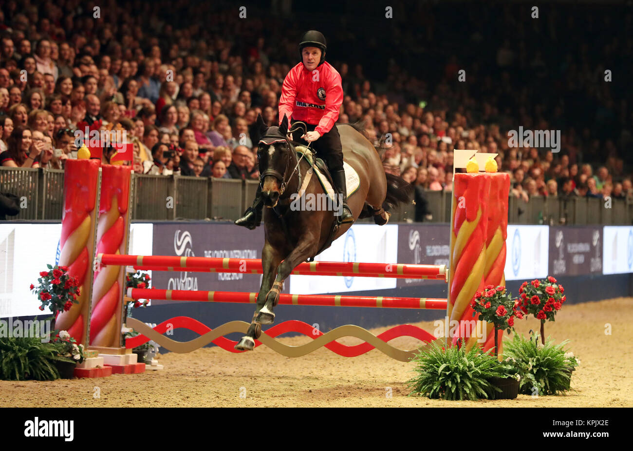 Sir Anthony McCoy competes in the Markel Champions Challenge in aid of ...