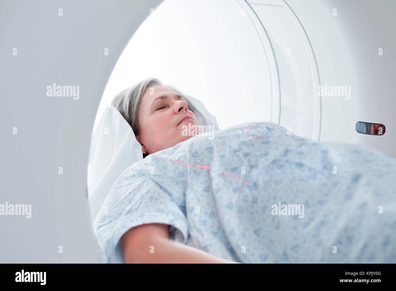 Female patient in MRI scanner Stock Photo - Alamy