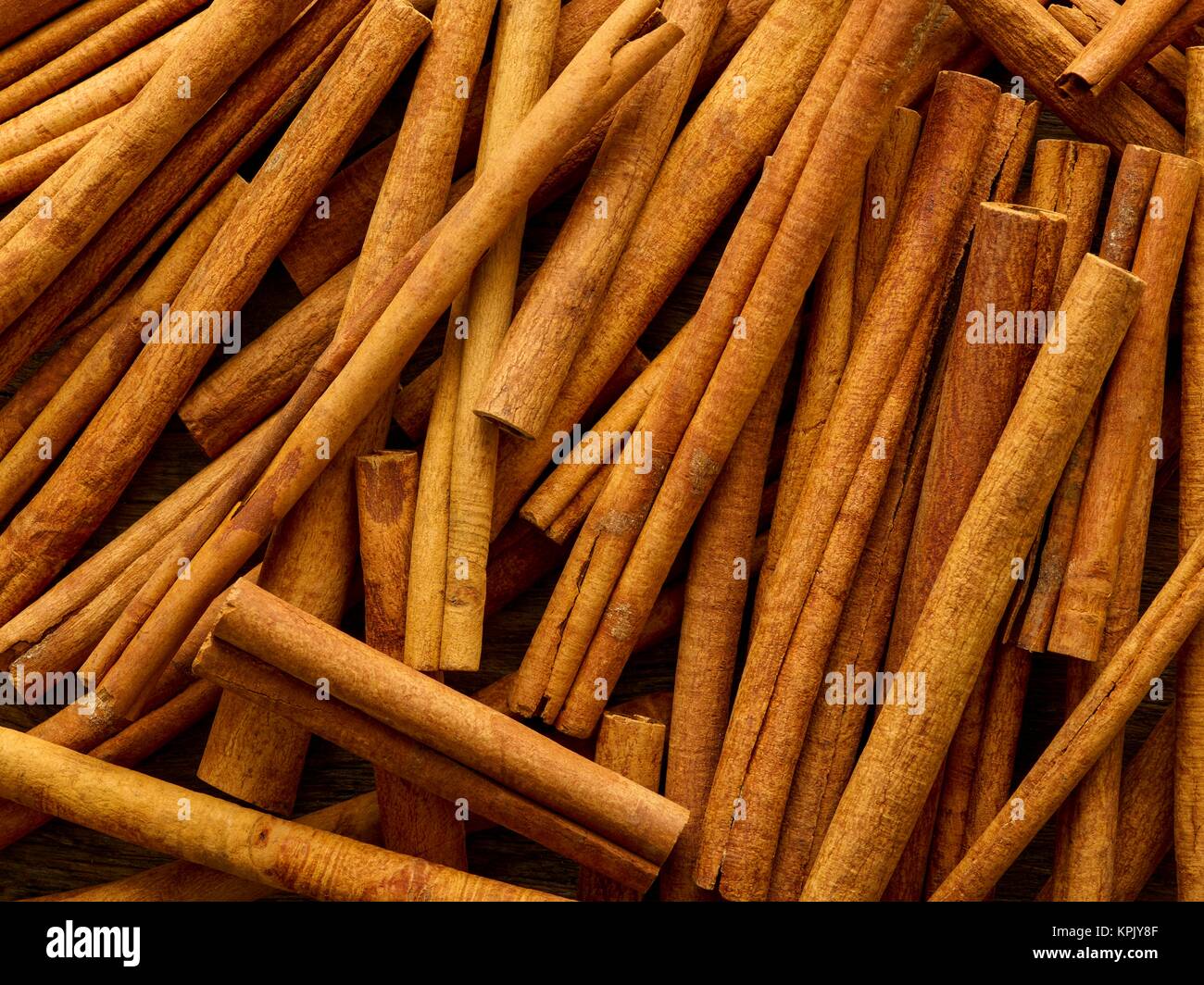 Cinnamon sticks, studio shot Stock Photo - Alamy