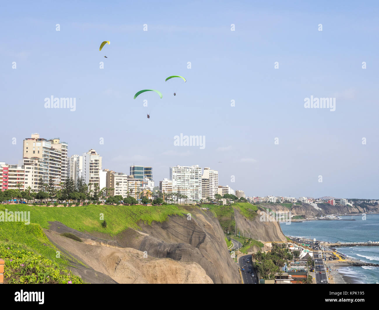Costa verde miraflores hi-res stock photography and images - Alamy