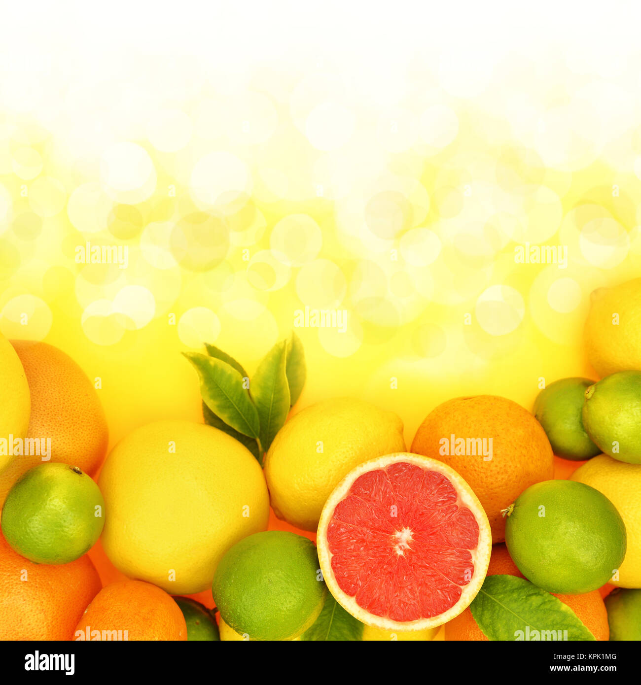 Fresh citrus fruit in shiny background Stock Photo - Alamy
