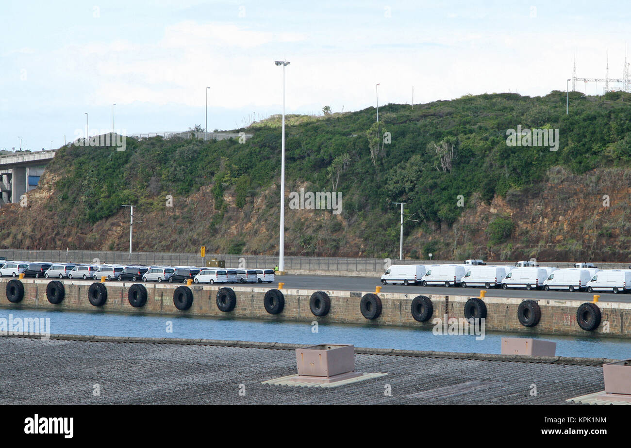 Loading areas hi-res stock photography and images - Alamy