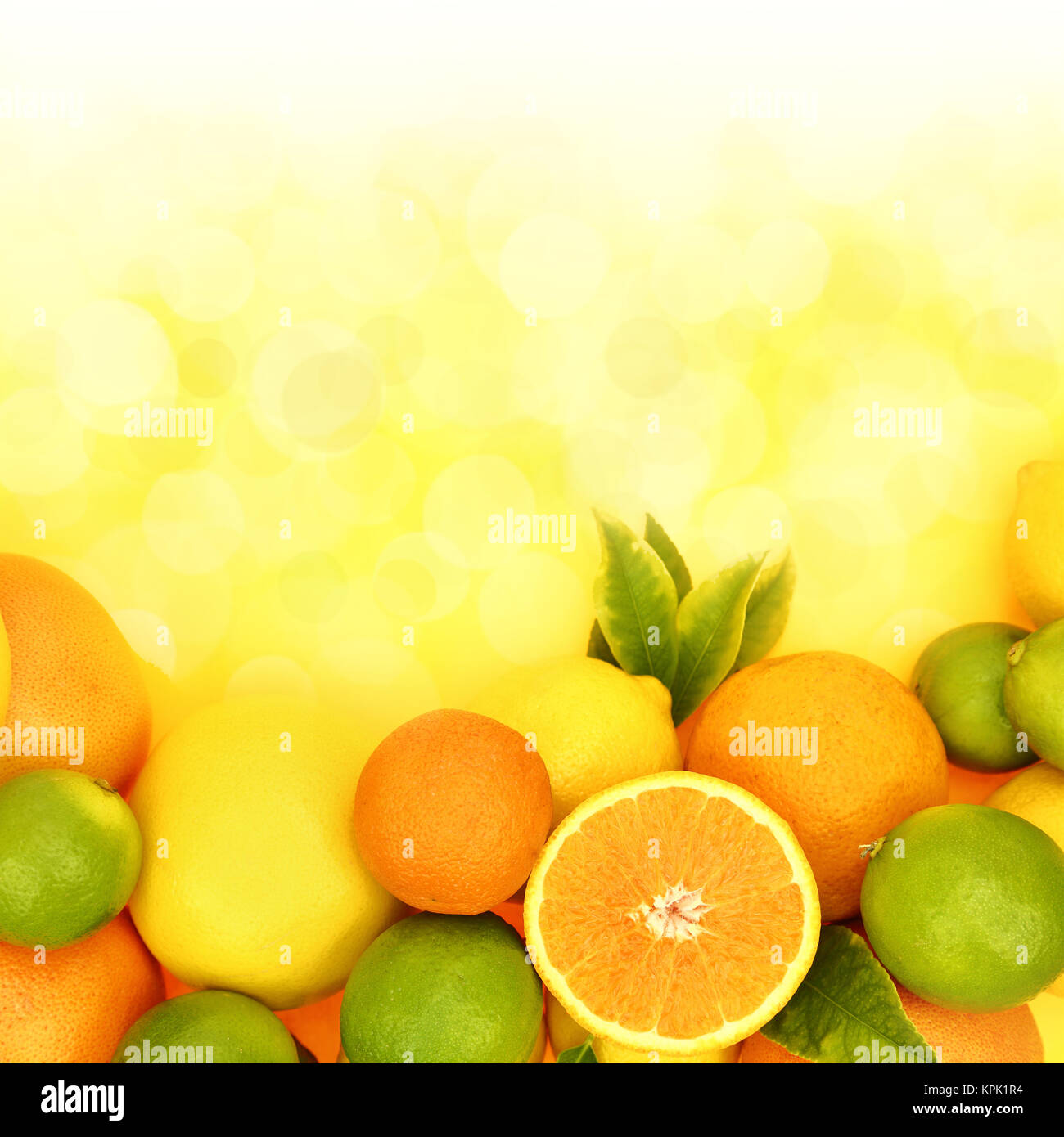 Fresh citrus fruit in shiny background Stock Photo - Alamy