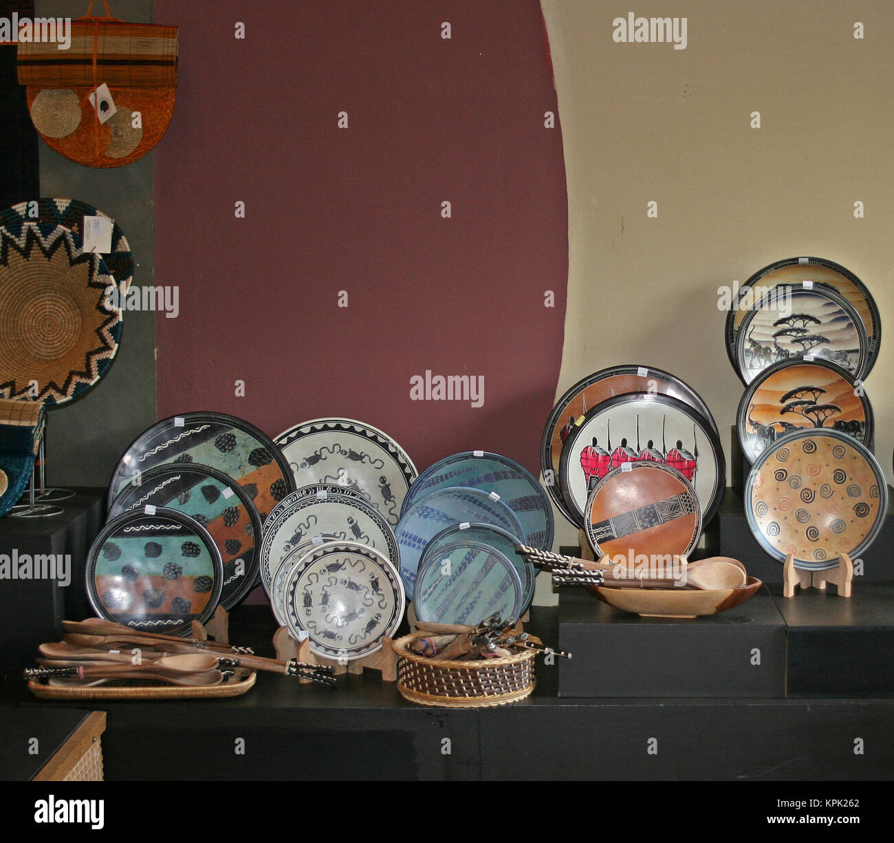 Carved african wooden souvenirs hi-res stock photography and images - Alamy