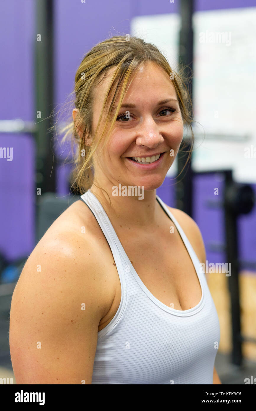 Female at Cross Training Fitness Gym Stock Photo - Alamy