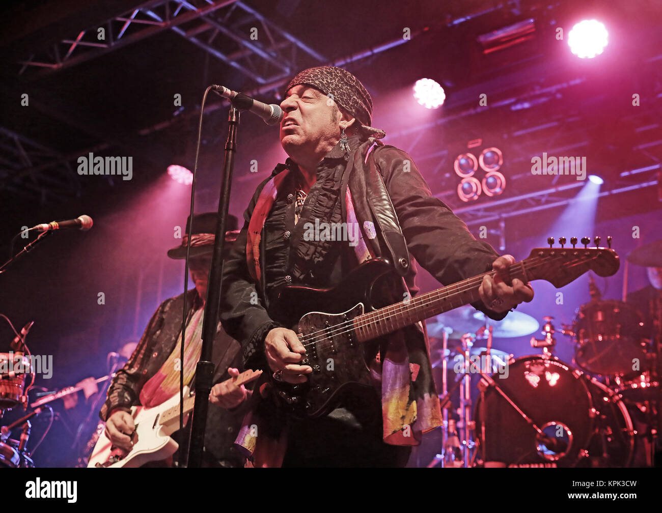 Little Steven and the Disciples of Soul perform live at Liverpool O2 ...