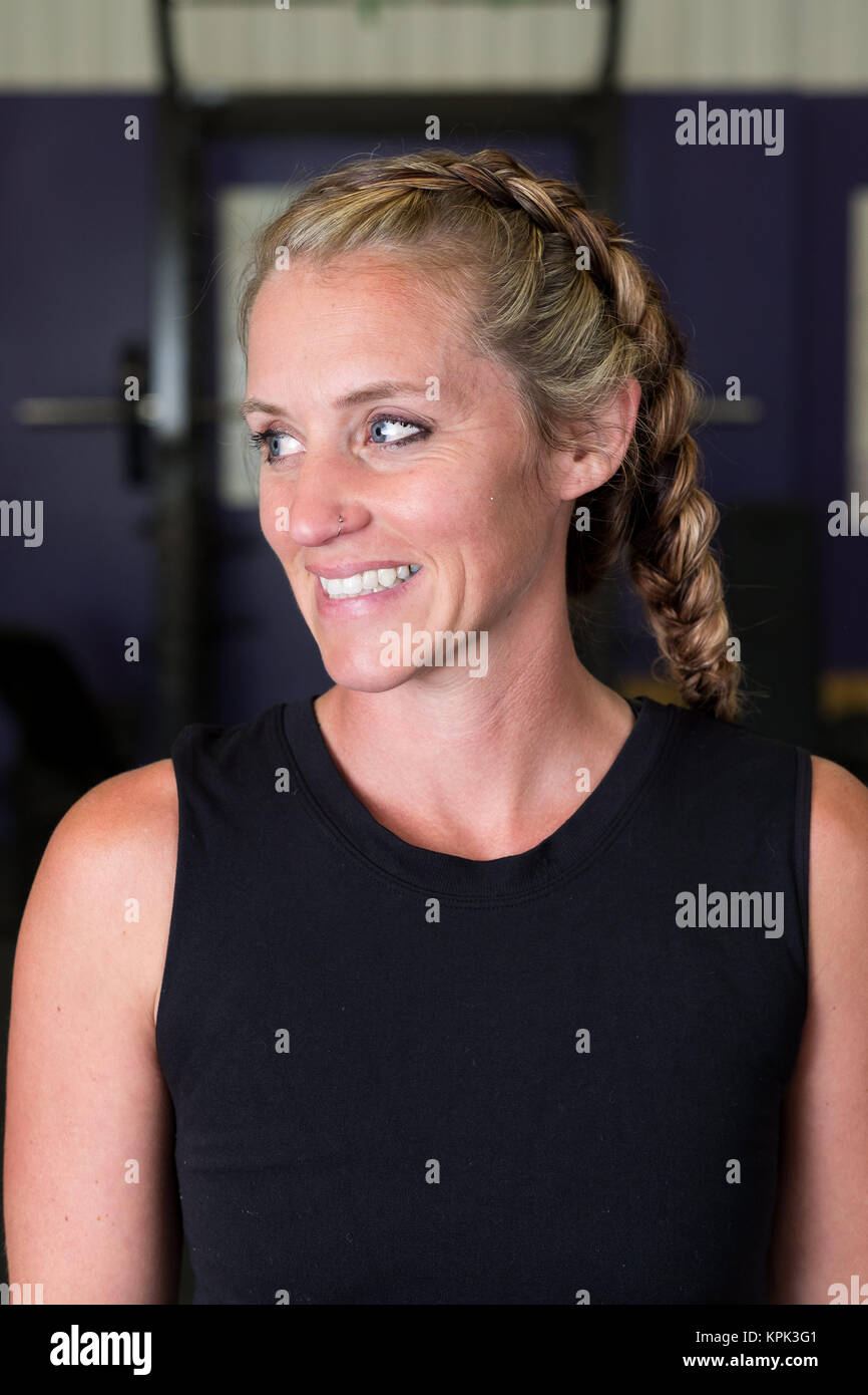 Female at Cross Training Fitness Gym Stock Photo - Alamy