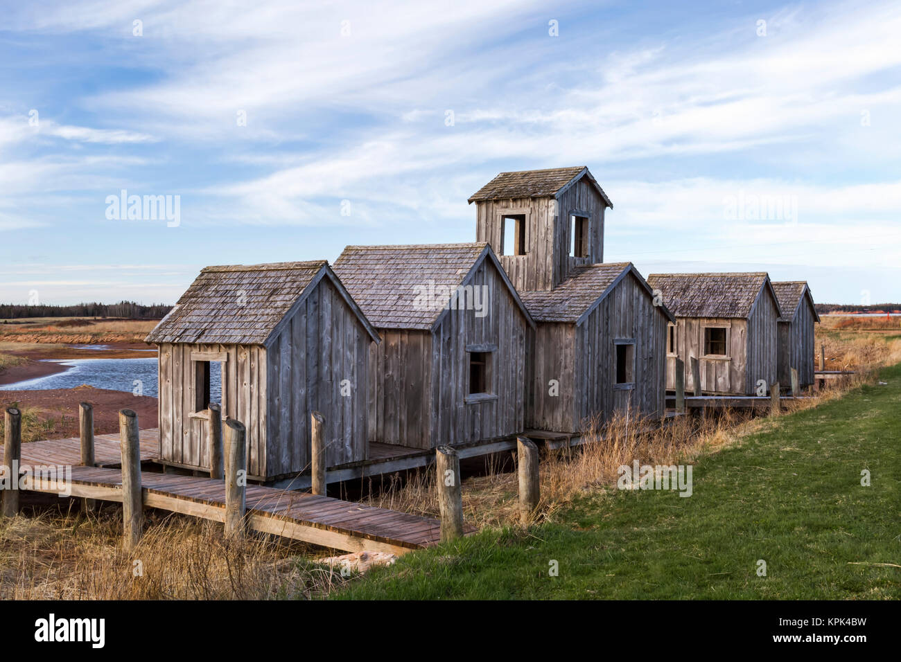 Wooden beach structures boardwalk hi-res stock photography and images ...