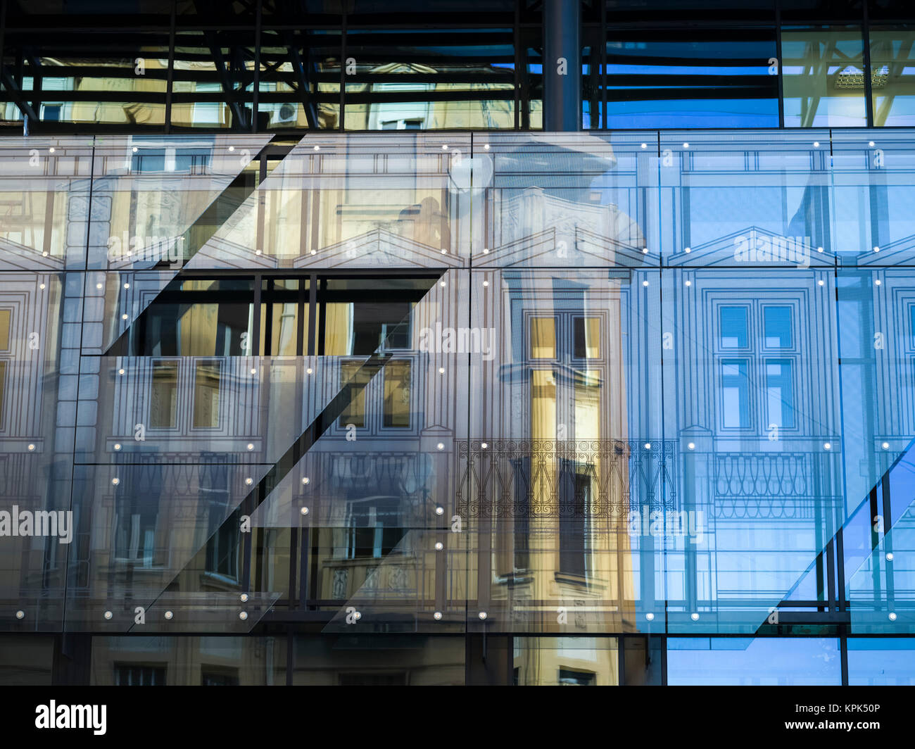 Viewed through glass hi-res stock photography and images - Alamy