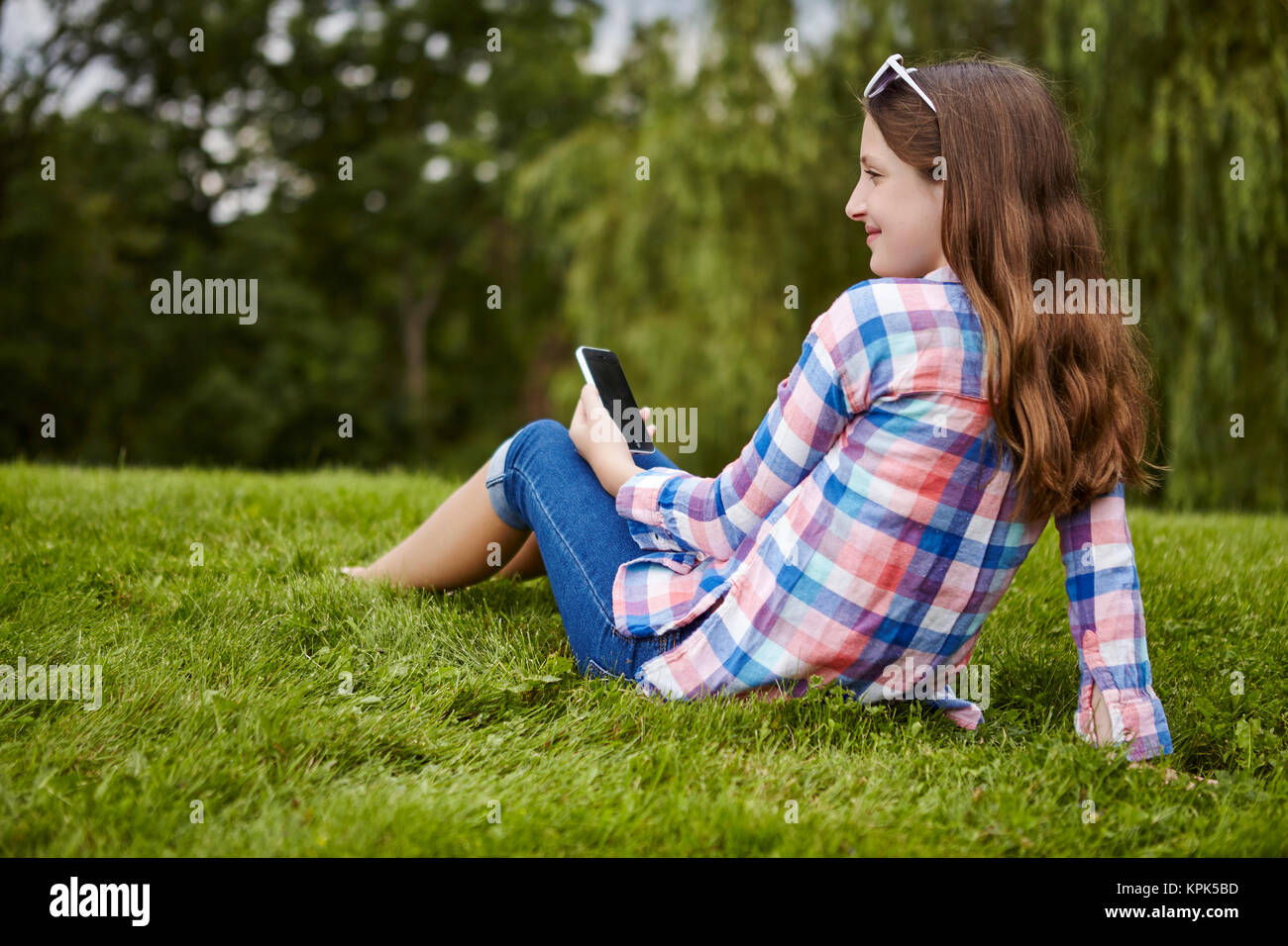 Rear view preteen girl in hi-res stock photography and images - Alamy