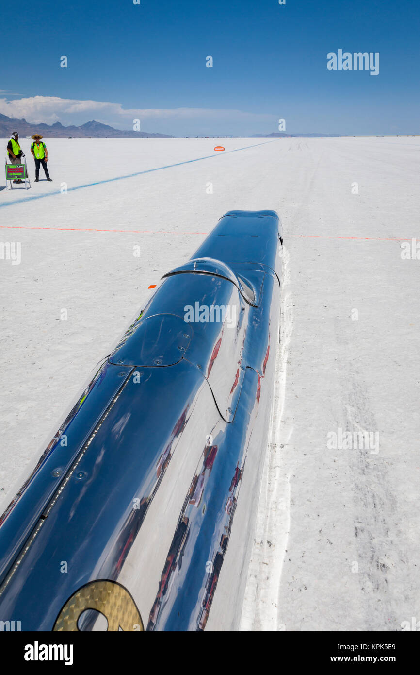 Blown Gas Streamliner Class B/BGS by Haas Racing on starting line at ...