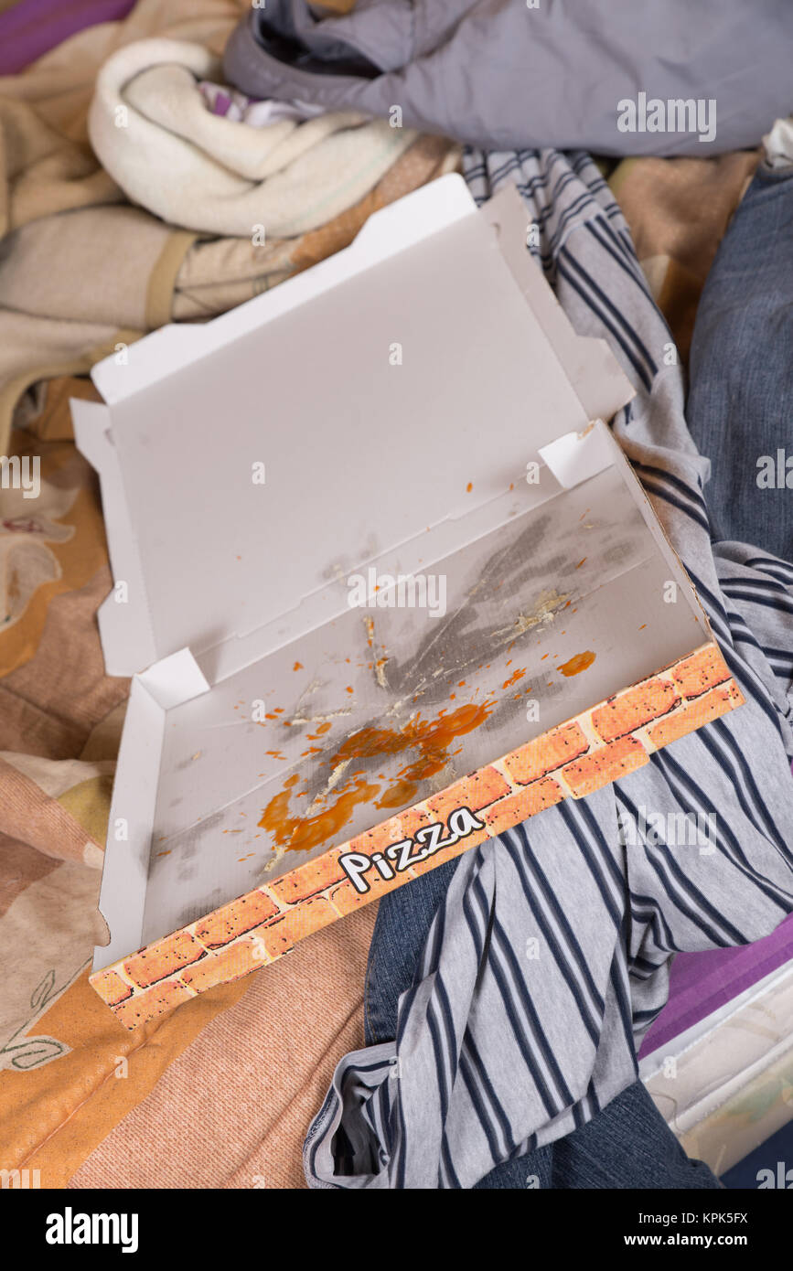 Bedroom in a total mess, a single lifestyle concept Stock Photo - Alamy