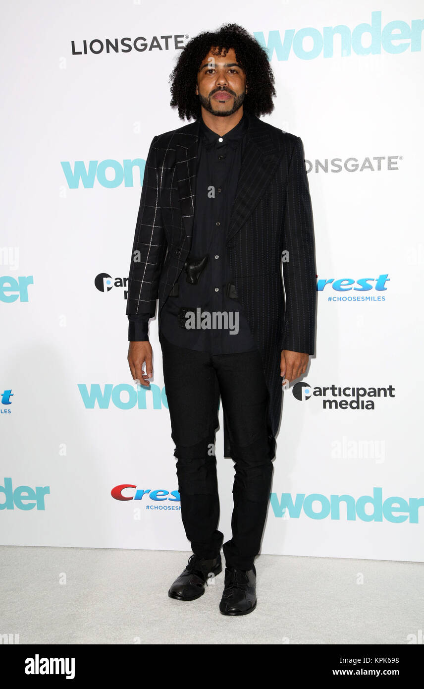 'Wonder' film premiere at Regency Village Theatre - Arrivals Featuring ...