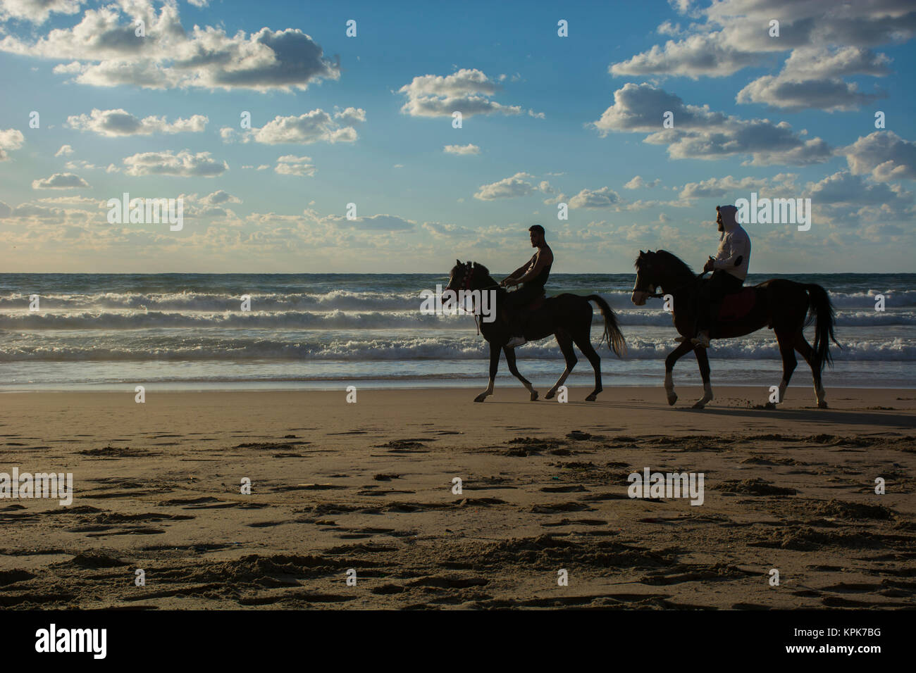 Two men horseback riding hi-res stock photography and images - Alamy