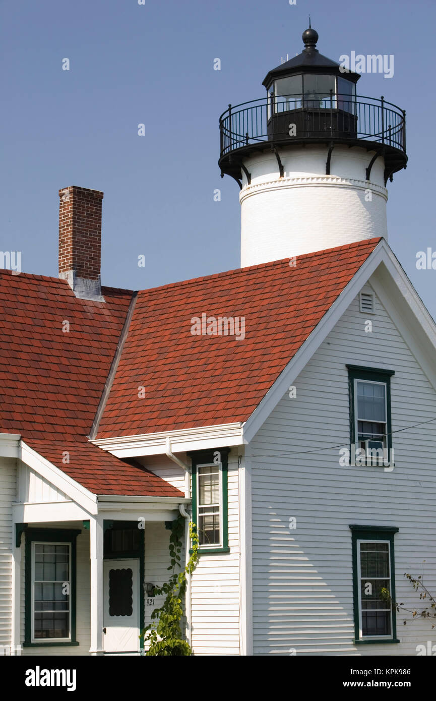 USA, MASSACHUSETTS, Martha's Vineyard: West Chop, West Chop Lighthouse ...