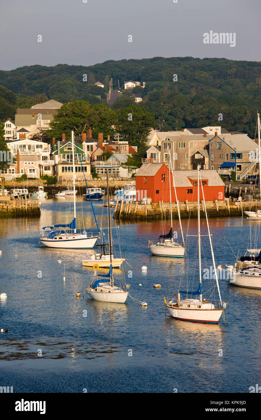 USA, Massachusetts, Cape Ann, Rockport. Rockport Harbor, morning Stock ...