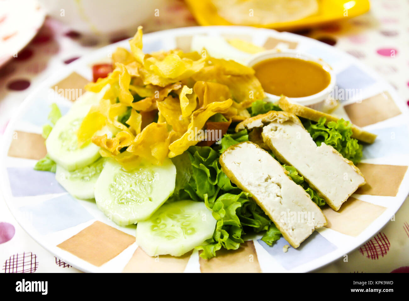 Indonesian vegetarian food Gado Gado Stock Photo - Alamy