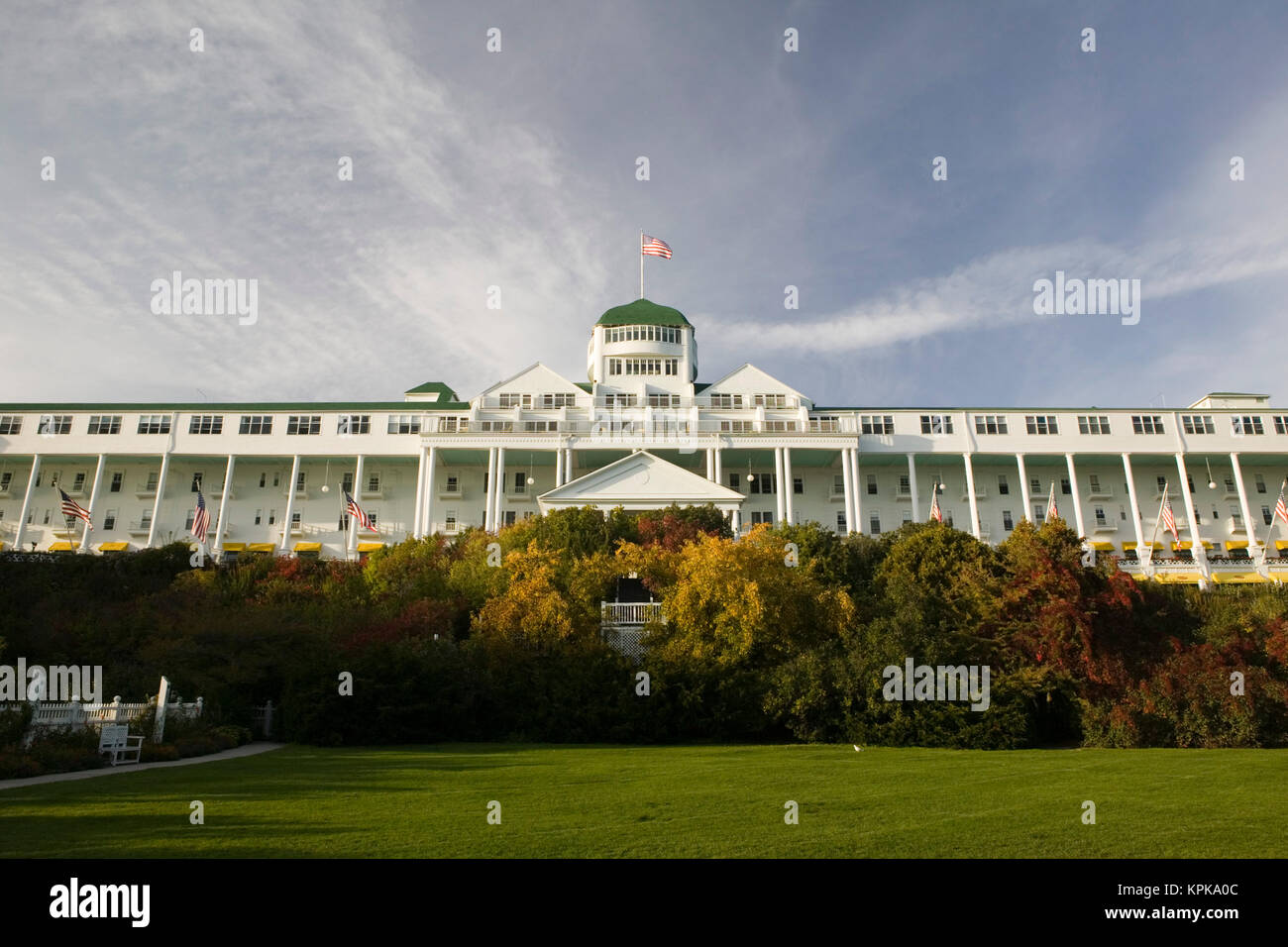 Grand hotel, mackinac island balcony hi-res stock photography and ...