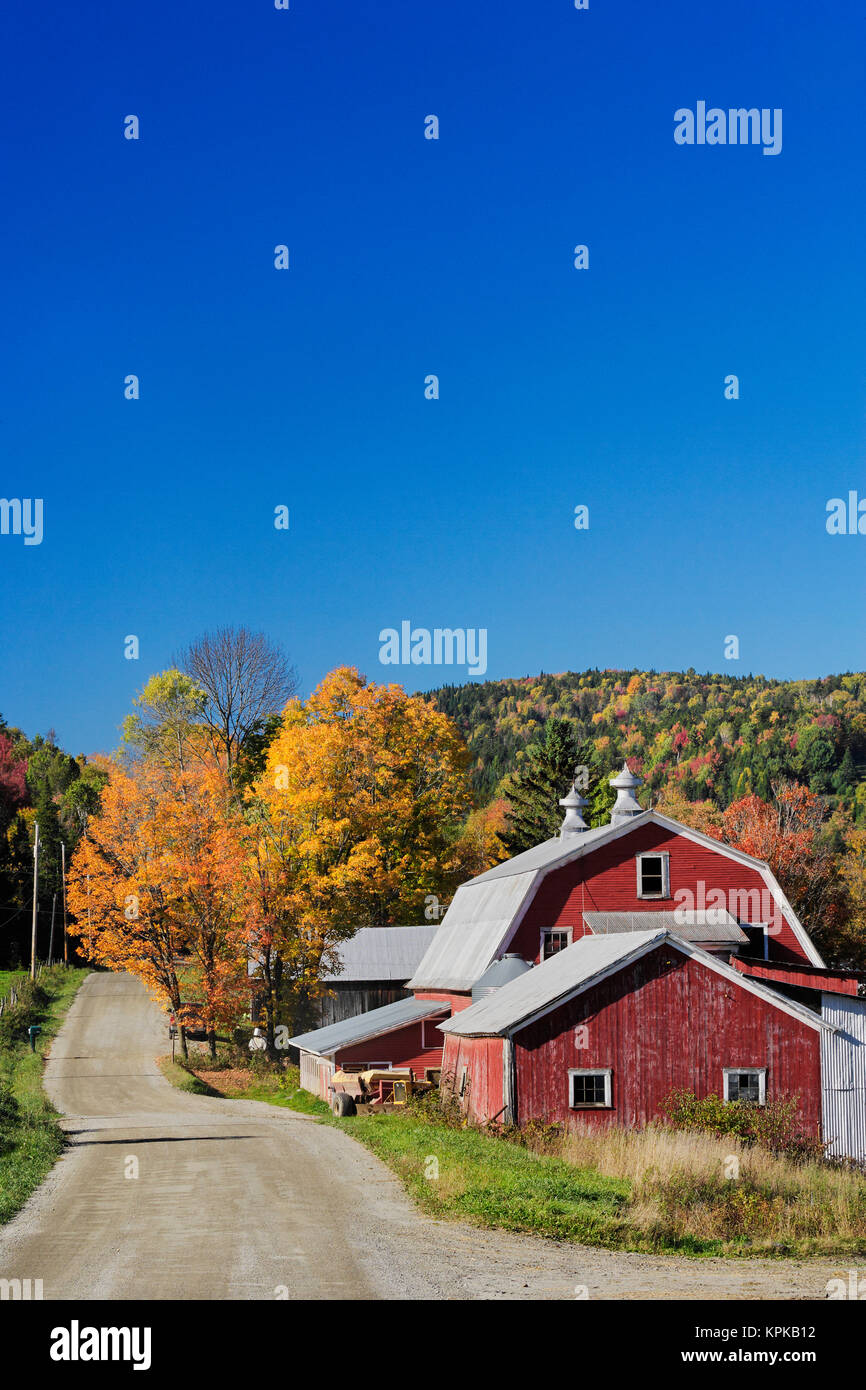 Rural barn hi-res stock photography and images - Alamy