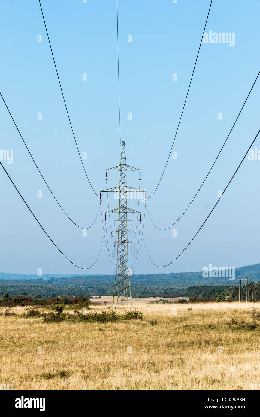 Big metal pylon hi-res stock photography and images - Alamy