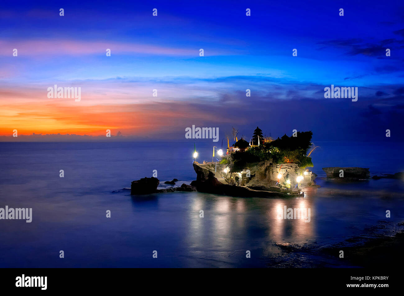 Balinese Temple In The Sunset - Tanah Lot Bali Stock Photo - Alamy