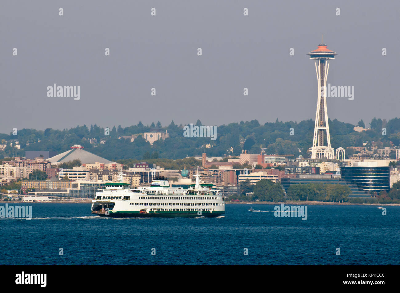 USA, WA, Seattle. Dramatic downtown waterfront with Seattle Great Wheel ...