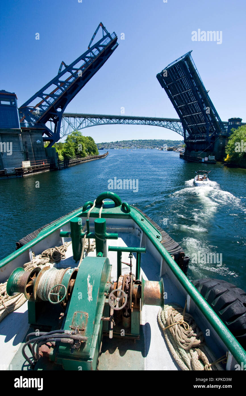 WA, Seattle, Lake Union, drawbridge Stock Photo - Alamy