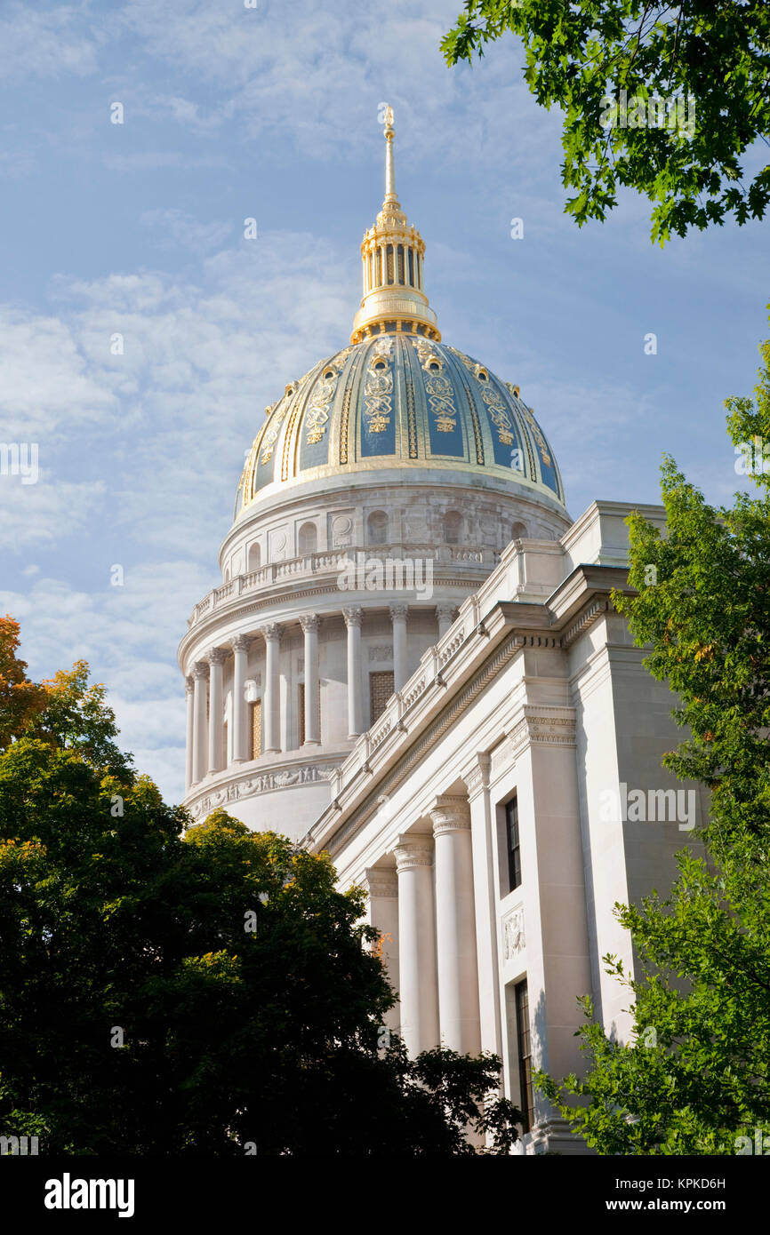 West Virginia State Capitol exterior, Charleston, West Virginia, USA ...
