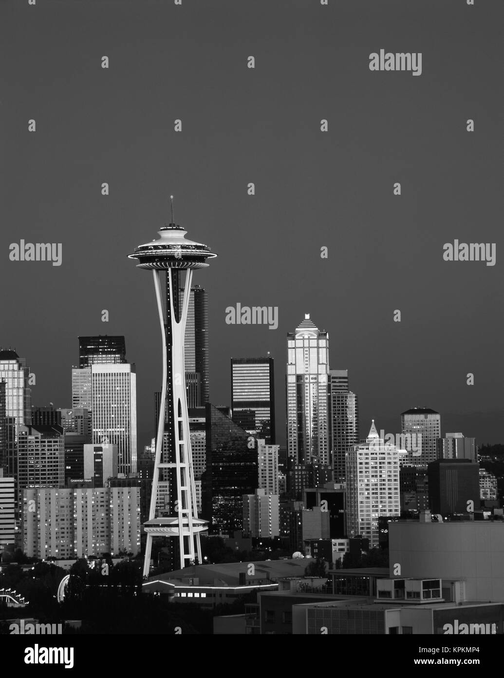 Skyline seattle usa space needle architecture Black and White Stock ...