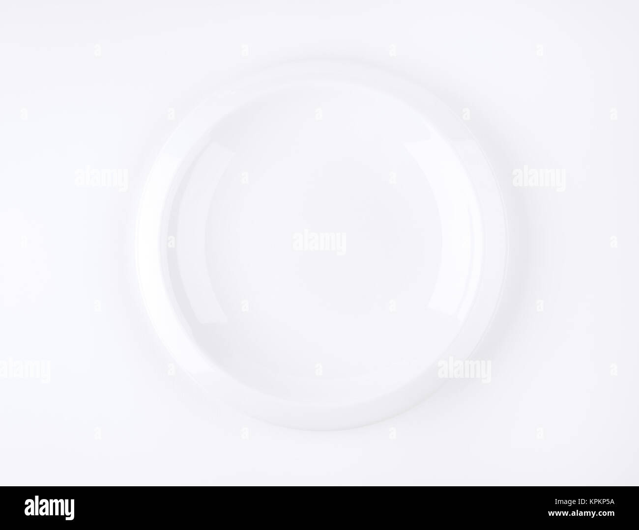 modern white dinner plate Stock Photo - Alamy