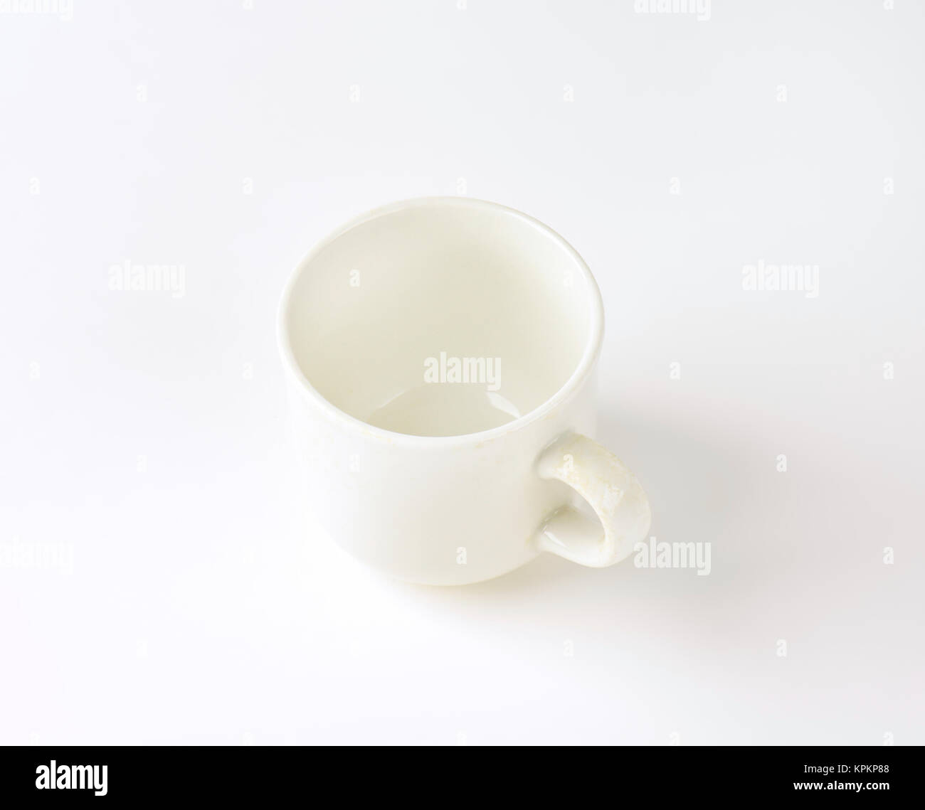 empty white mug Stock Photo - Alamy