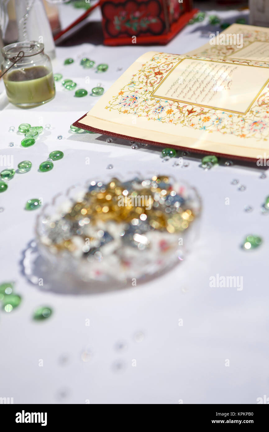 Decoration of a Persian wedding table Stock Photo - Alamy